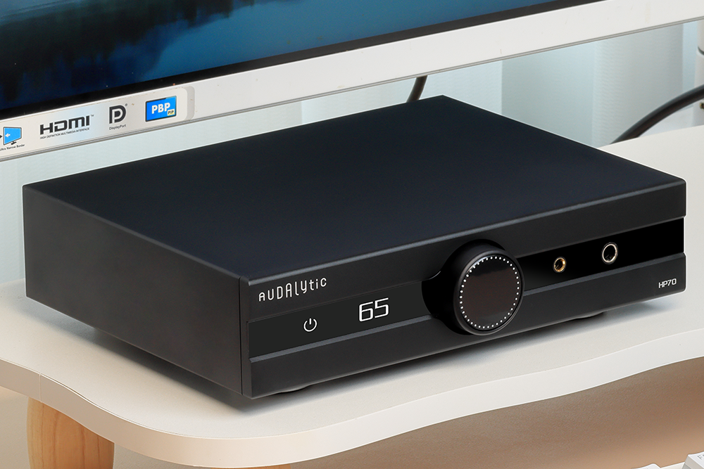 AUDALYTIC HP70 Fully Balanced Discrete Headphone Amplifier & Preamplif